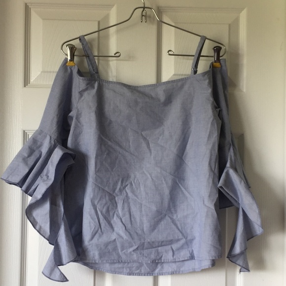 Kensie | Tops | New Kensie Oxford Cold Shoulder Drape Sleeved Top | Poshmark